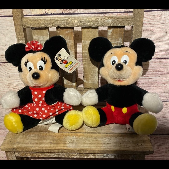 Disney | Toys | Vintage Walt Disney World Mickey And Minnie Plush ...